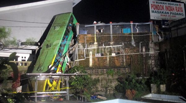 Bus Karunia Bhakti Terpelosok, Foto 5 #15362 - TribunNews.com