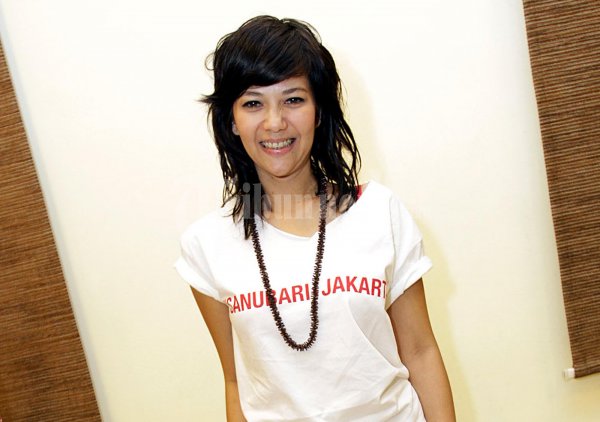 gaya Miea Kusuma, Foto 1 #36211 - TribunNews.com