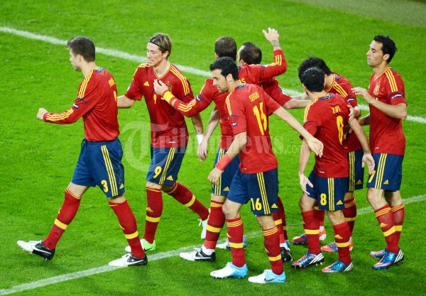Selebrasi Timnas Spanyol, Foto 15 #91211 - TribunNews.com