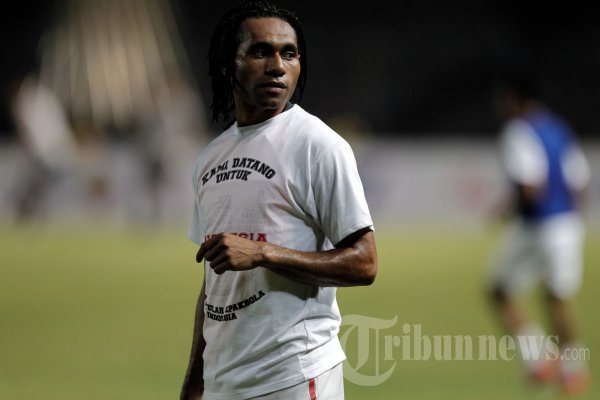 Titus Bonai, Foto 5 #144441 - TribunNews.com