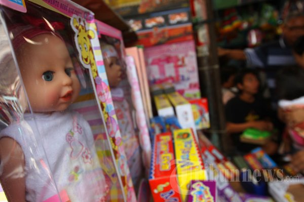 Pasar Mainan Gembrong, Foto 7 #163262 - TribunNews.com