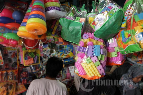 Pasar Mainan Gembrong, Foto 4 #163232 - TribunNews.com