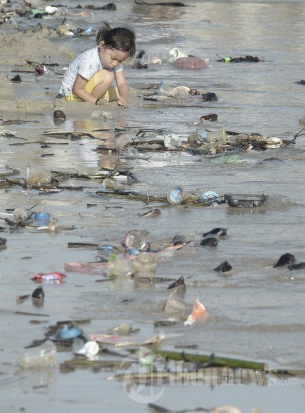 Pantai Monpera Balikpapan Kotor, Foto 1 #241382 - TribunNews.com