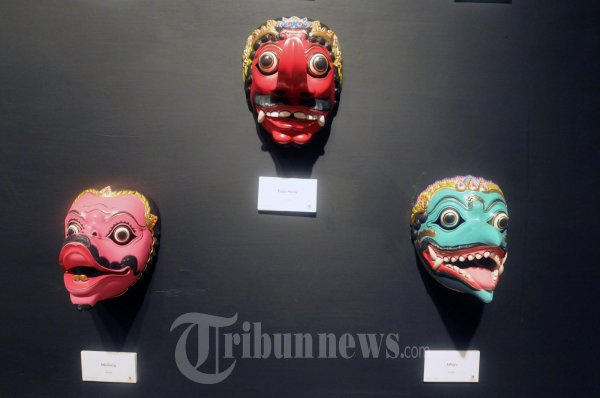 Pameran Topeng Panji dari Bobung, Foto 15 #301352 - TribunNews.com