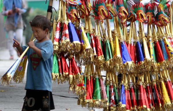 Terompet Tahun Baru, Foto 1 #323902 - TribunNews.com
