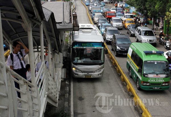 Integrasi Kopaja Masuk Jalur Busway, Foto 6 #362941 - TribunNews.com