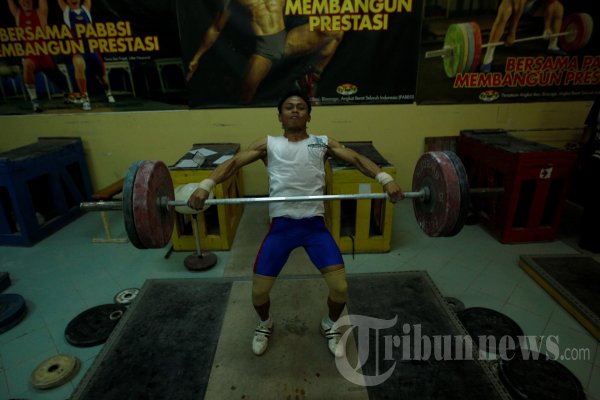 Pelatnas Angkat Besi, Foto 6 #384442 - TribunNews.com