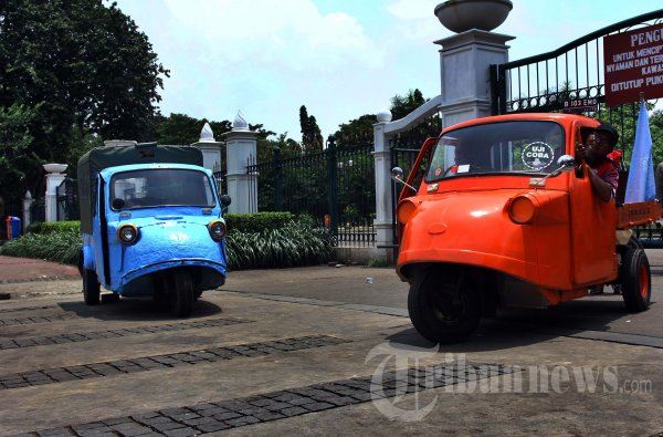 Uji Coba Bemo Listrik, Foto 3 #474492 - TribunNews.com