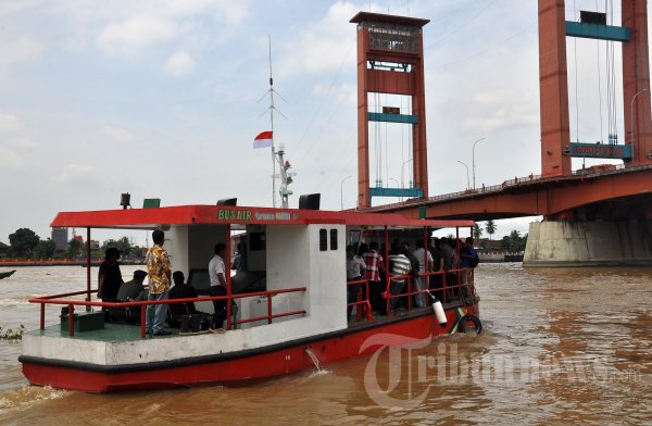 Bus Air Transmusi, Foto 2 #508631 - TribunNews.com