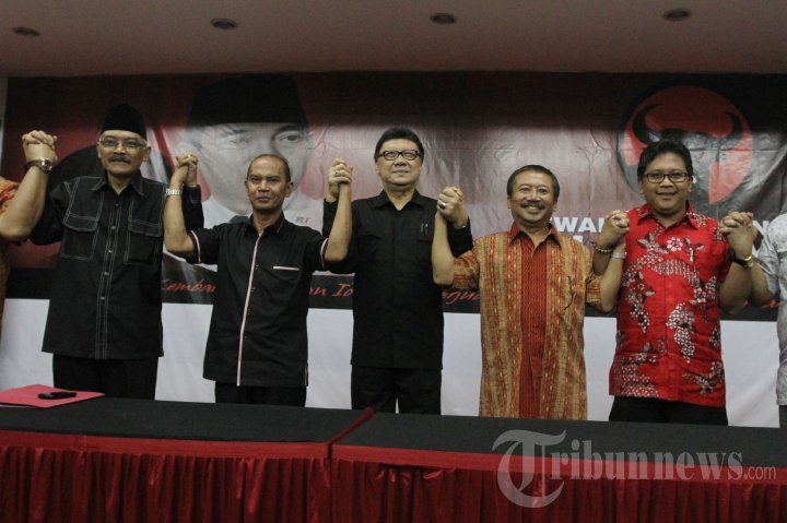 PDIP Resmi Usung Bambang DH dan Said Abdullah, Foto 3 #556271 ...