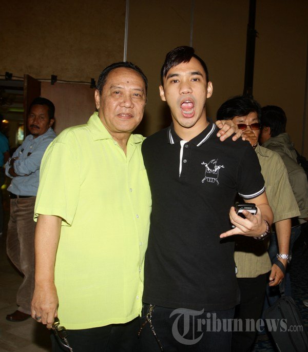 Jelly Tobing dan Ikmal Tobing, Foto 9 #563442 - TribunNews.com