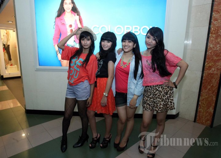 Tren Busana Baju Remaja Wanita, Foto 1 #570141 - TribunNews.com