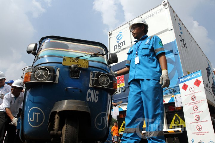 Peluncuran Mobile Refueling Unit, Foto 7 #583452 - TribunNews.com