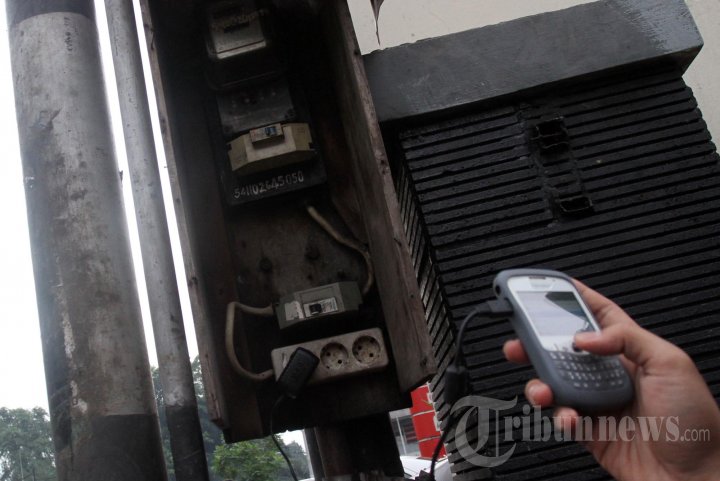 Aliran Listrik Terbuka, Foto 2 #640152 - TribunNews.com