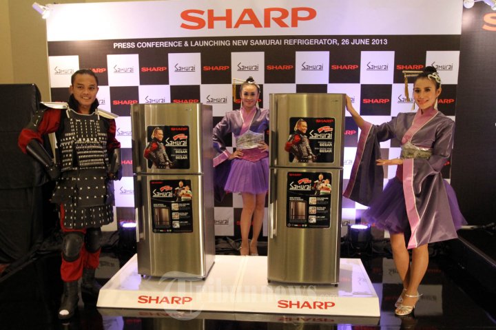 Peluncuran Lemari Es Sharp New Samurai, Foto 2 #656161 - TribunNews.com