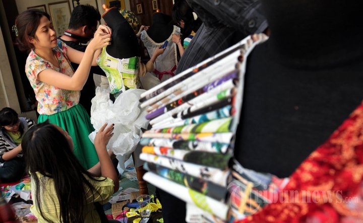 Gaun Daur Ulang, Foto 3 #748962 - TribunNews.com