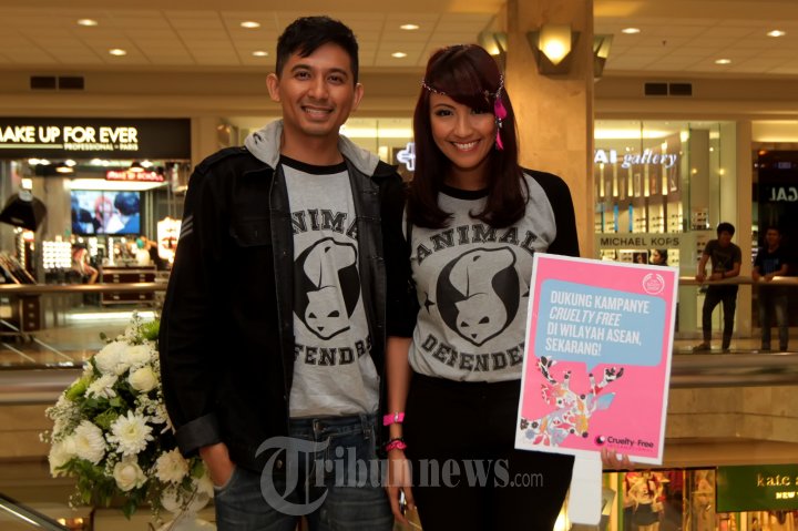 Ryan Delon dan Sharena Gunawan, Foto 4 #788722 - TribunNews.com