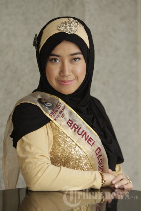 Dayangku Rabiatul Adawiyah Finalis World Muslimah 2013, Foto 4 #795542 - TribunNews.com