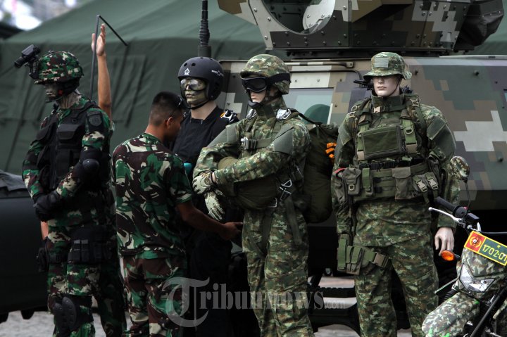 Persiapan Pameran Alat Tempur TNI AD, Foto 7 #816732 - TribunNews.com