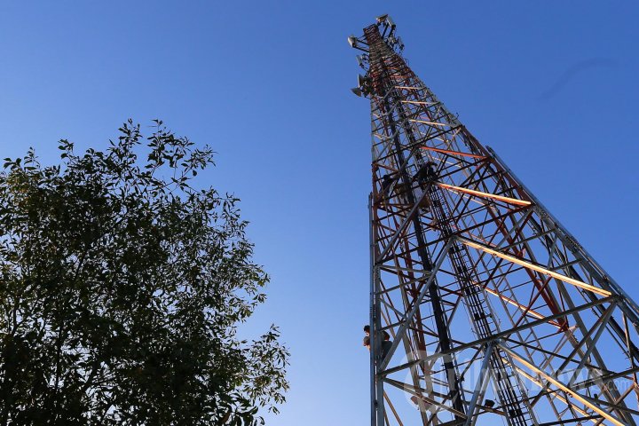 Tiang Menara Telekomunikasi, Foto 3 #843121 - TribunNews.com