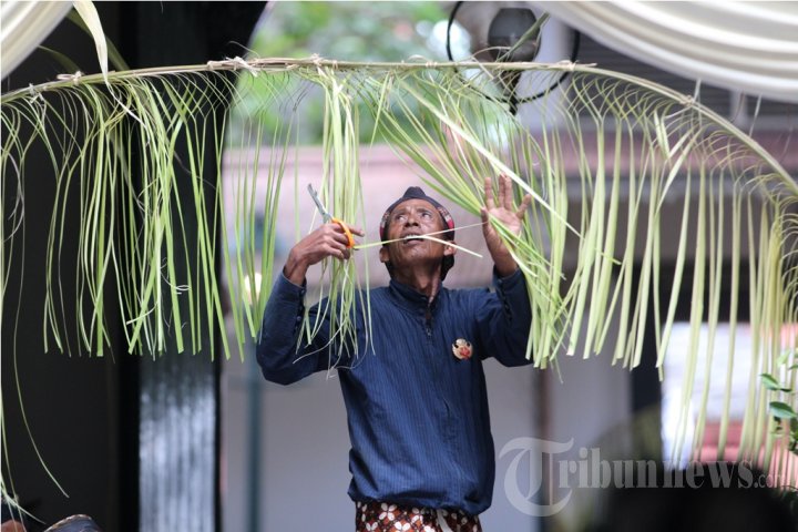 Prosesi Pasang Tarub Royal Wedding Keraton Yogyakarta, Foto 11 #850101 ...