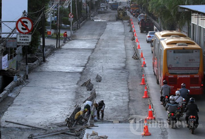 Perbaikan Badan Jalan Daan Mogot Km 8, Foto 2 #947082 - TribunNews.com