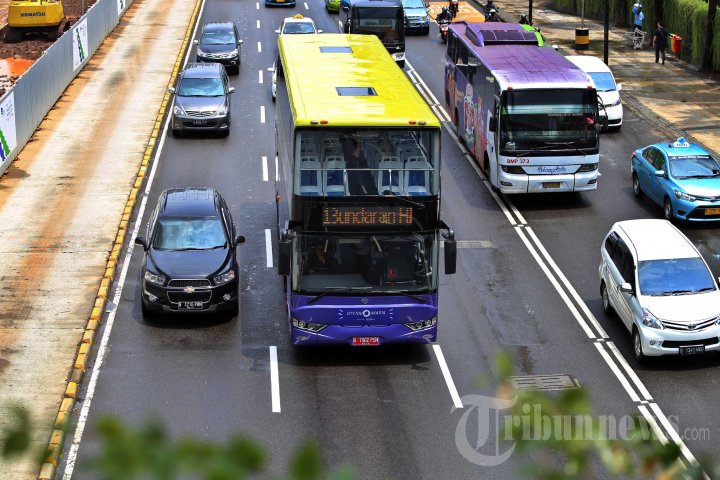 Bus Tingkat Wisata Jakarta Mulai Beroperasi, Foto 23 #1035552 ...