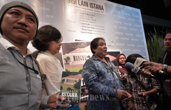 J Osdar Luncurkan Buku Sisi Lain Istana, Foto 1 #1054982 - TribunNews.com