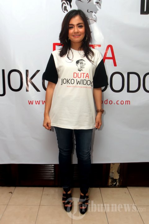 Tika Ramlan, Foto 1 #1180912 - TribunNews.com