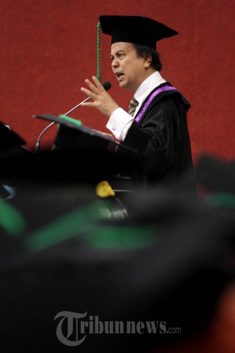 Hafid Abbas Berorasi di Peringatan Dies Natalis Ke-53 UNM, Foto 3 ...