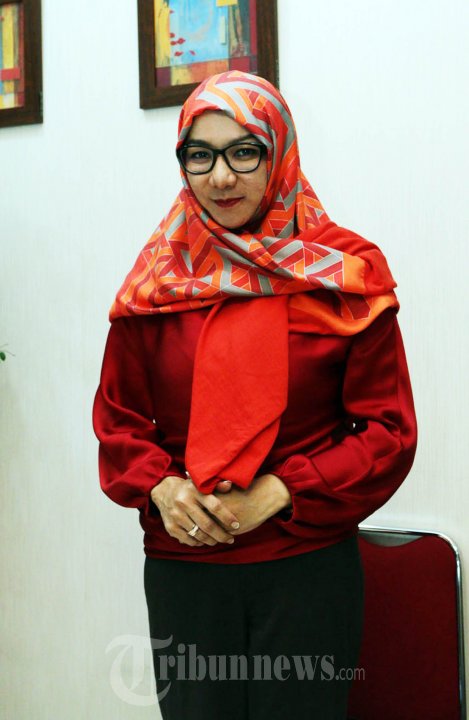 Rita Widyasari Hadiri Peluncuran Film Erau Kota Raja, Foto 1 #1298042 ...