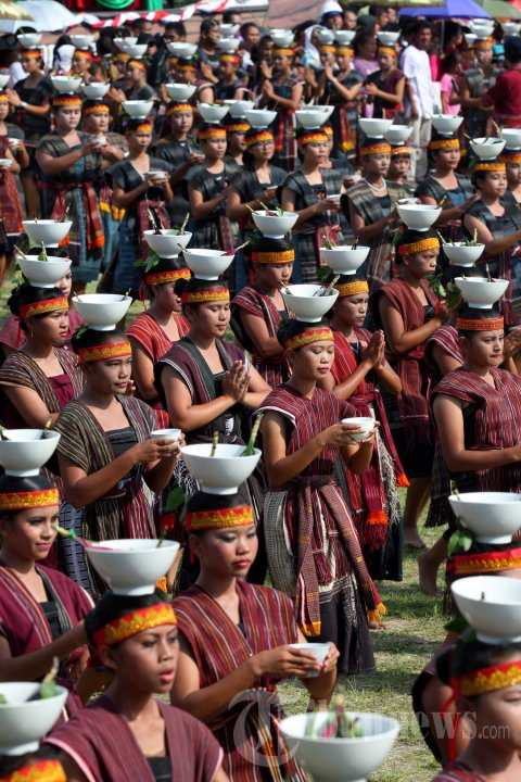 Tari Tor-Tor Cawan Buka Festival Danau Toba, Foto 10 #1327751 ...