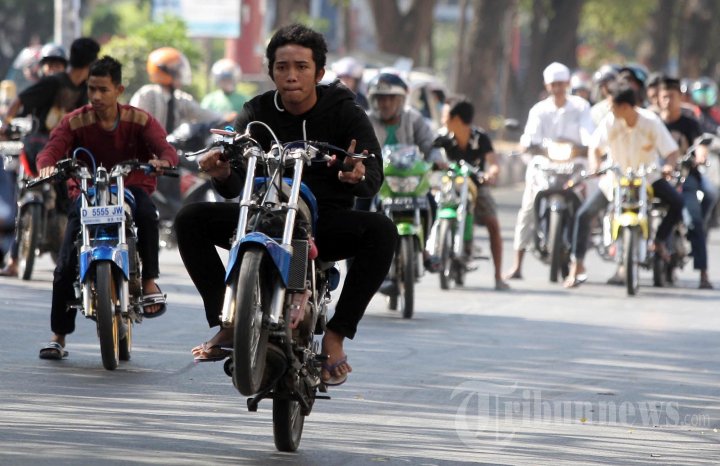 Remaja Terlibat Balap Liar di Makassar, Foto 6 #1357842 - TribunNews.com