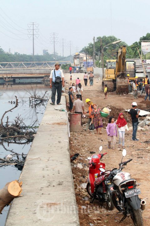 Pembangunan Jalan Inspeksi Kali Mookervaart, Foto 5 #1362451 ...