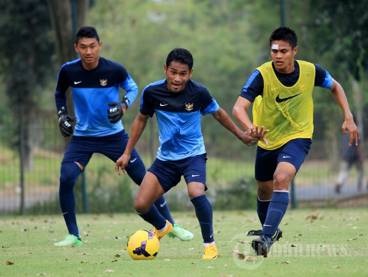 Latihan Timnas Senior, Foto 2 #1368841 - TribunNews.com