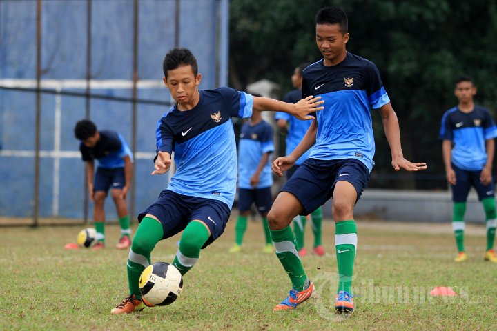 Latihan Timnas Indonesia U-14, Foto 4 #1371341 - TribunNews.com
