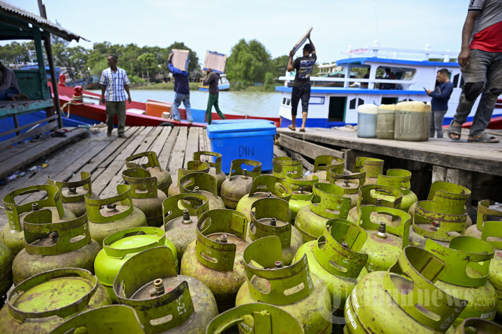 Distribusi Elpiji 3 Kg, Foto 2 #2014346 - TribunNews.com