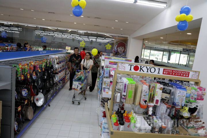 Hypermart Resmi Buka di Pluit Village, Foto 3 #2011693 - TribunNews.com