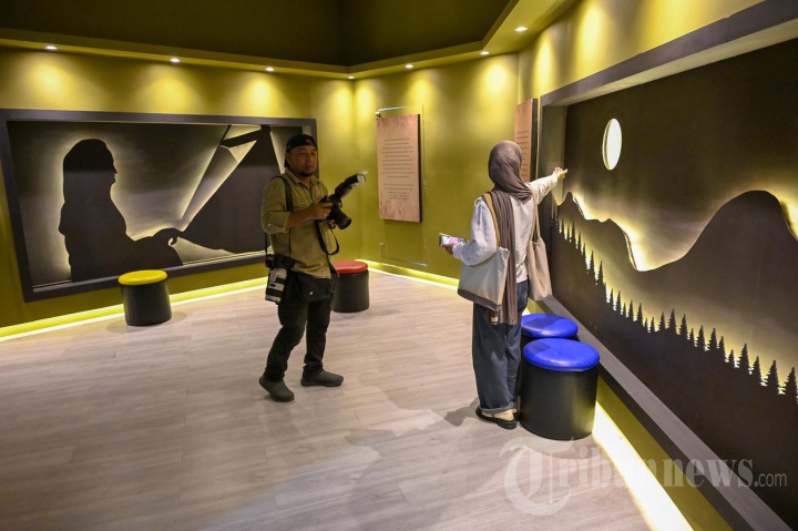 Kunjungan Museum Tsunami Aceh, Foto 3 #2014498 - TribunNews.com