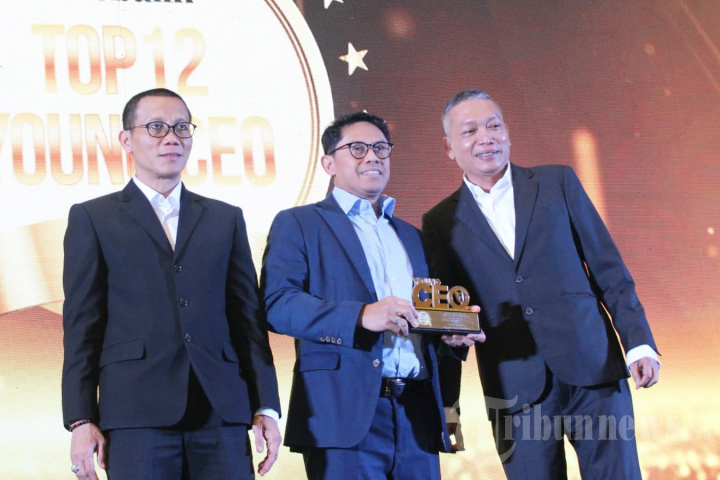 Penghargaan Top 100 CEO dan Top 200 The Next Leaders 2024, Foto 1 #2010932 - TribunNews.com