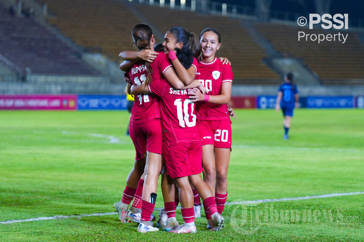 Timnas Putri Indonesia Raih Juara Piala AFF Wanita 2024, Foto 4 #2011043 - TribunNews.com