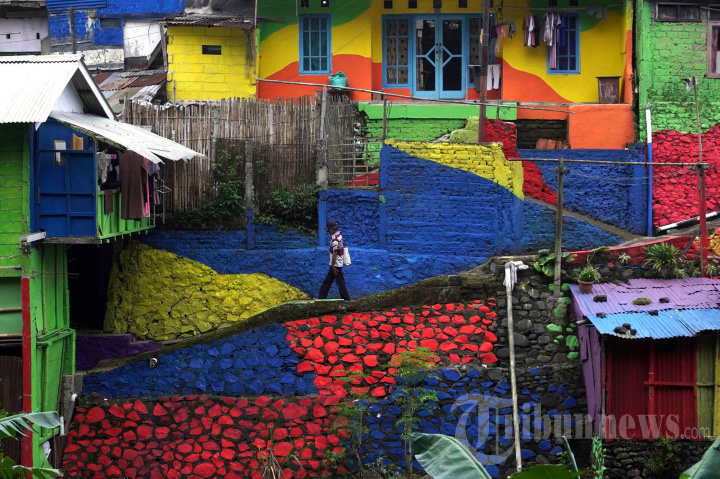 Warna-warni di Lembur Katumbiri Kota Bandung, Foto 4 #2018796 ...
