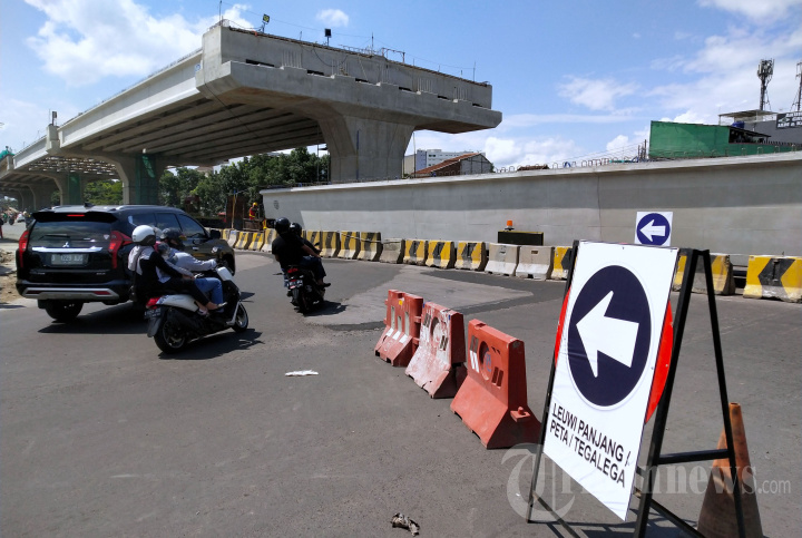 Ada Balok Girder Flyover Kopo, Lalu Lintas Direkayasa, Foto 6 #1910756 ...
