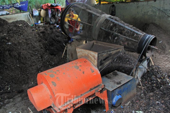 Agus Rukanda Parajin Pupuk Kompos Dari Sampah Organik, Foto 2 #1633643 ...