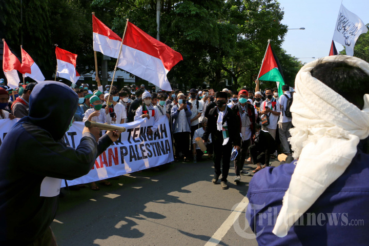 Aksi Solidaritas Semarang Bela Palestina, Foto 3 #1883899 - TribunNews.com