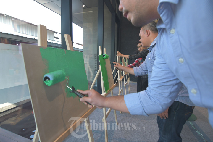 Avian Launching No Drop Basic dan Avitex Wizz, Foto 4 #1979964 ...