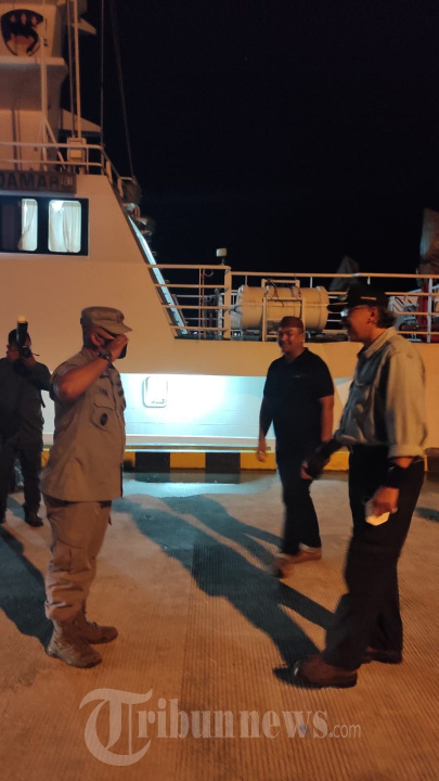 Bakamla RI Turut Patroli Tertibkan Penambang Timah Ilegal di Teluk Kelabat, Foto 4 #1932084 ...