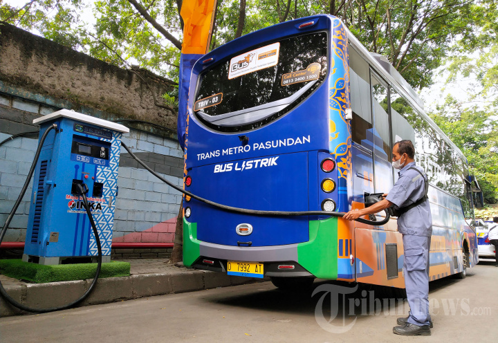 Bandung Operasikan Bus Listrik, Foto 3 #1952164 - TribunNews.com