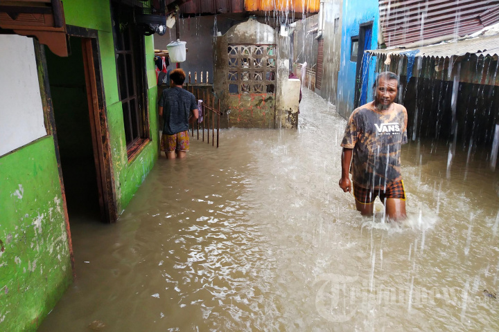Banjir Rendam Kampung Jambatan Baleendah Kabupaten Bandung, Foto 1 ...
