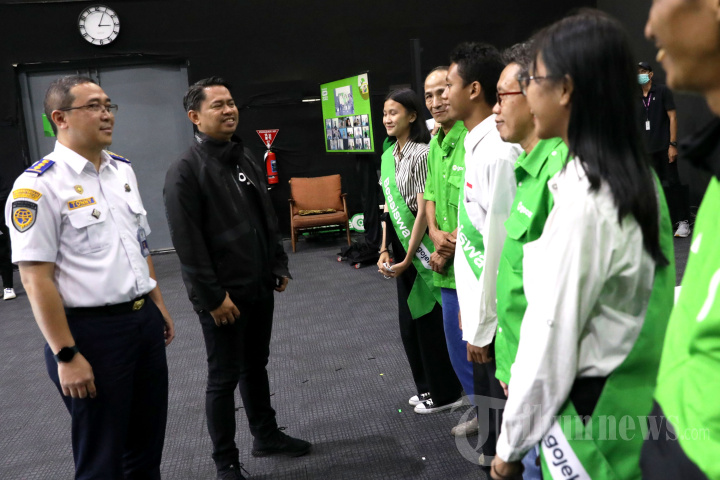 Beasiswa Anak Mitra Driver Gojek, Foto 2 #1941611 - TribunNews.com Beasiswa Anak Mitra Driver Gojek, Foto 2 #1941611 - TribunNews.com